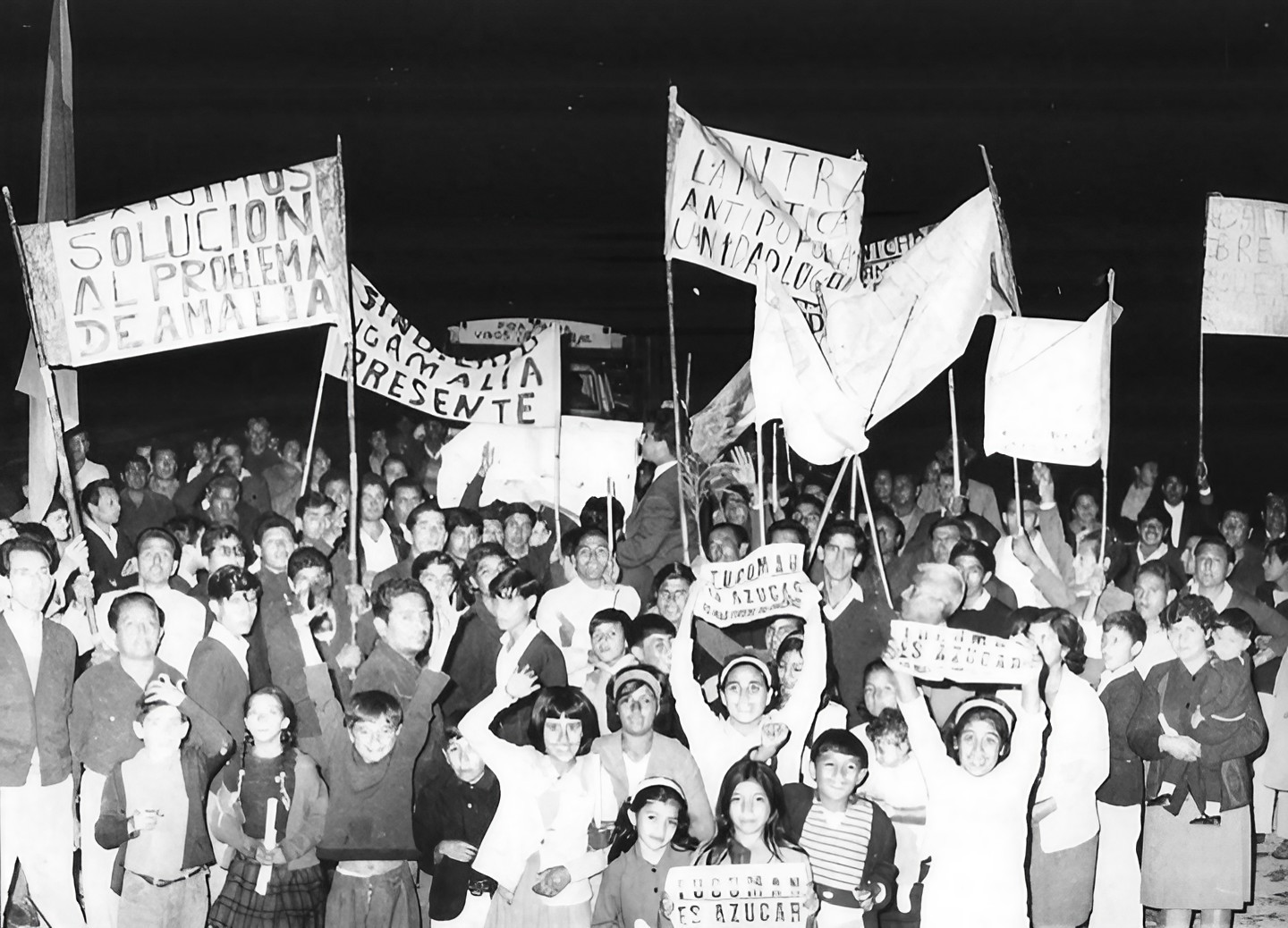 Invitan a una jornada sobre el cierre de ingenios azucareros en Tucumán | Medios UNT