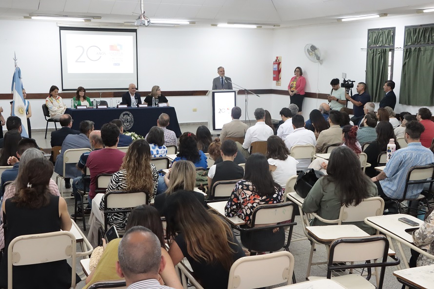 La UNT celebró los 20 años de la Escuela Universitaria de Cine, Video y Televisión | Medios UNT